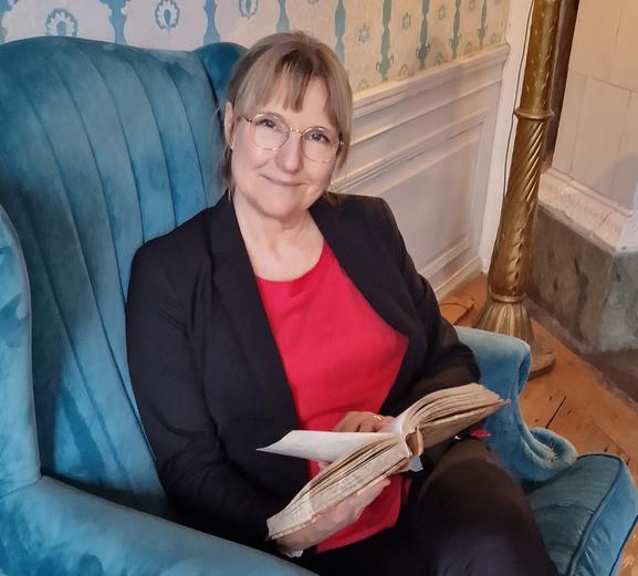 Ge ut bok hos PL Publishing bokförlag