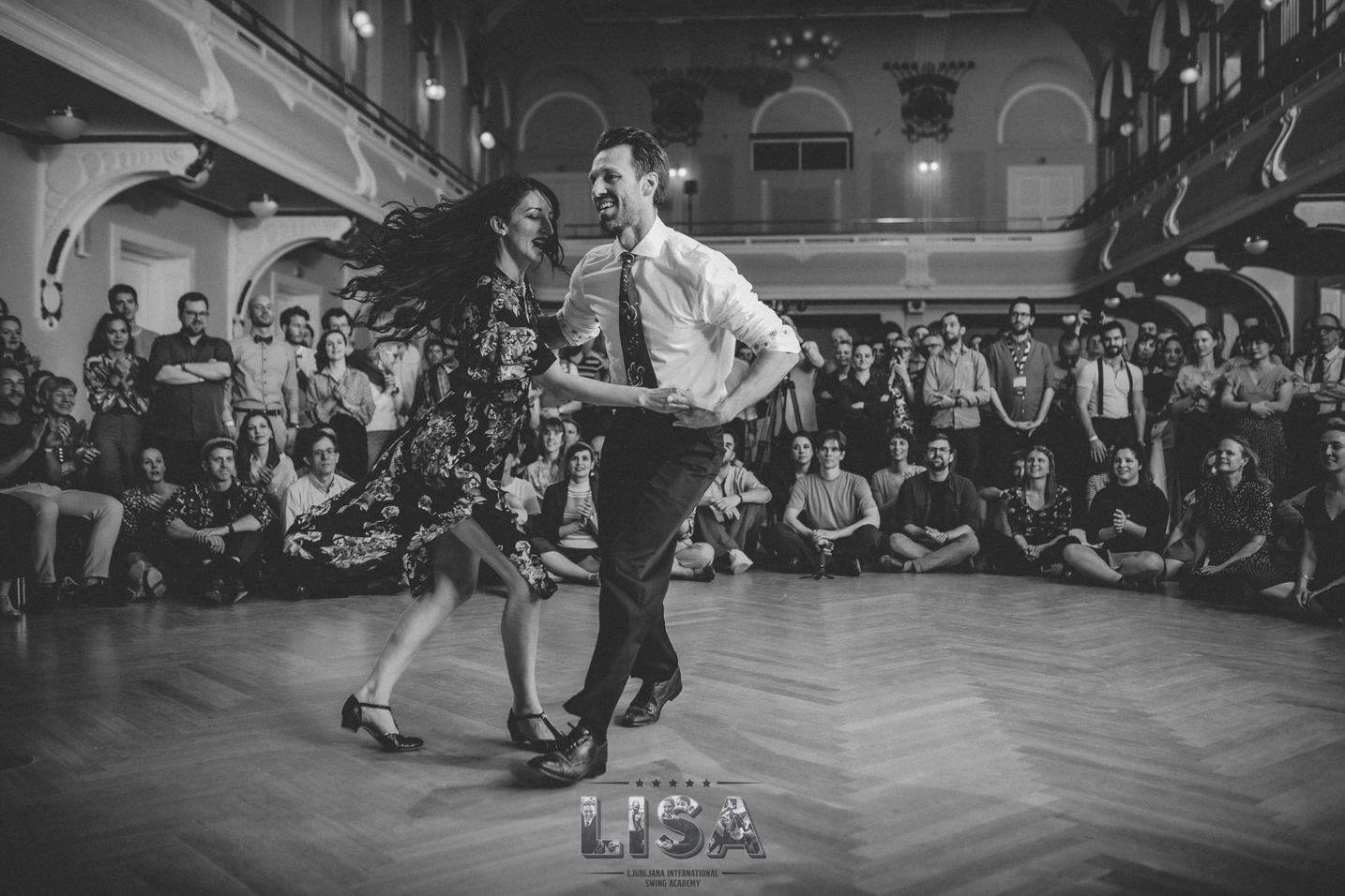 Learn to Swing Dance Online with Dax and Sarah