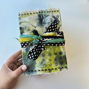 Travel Art Carryall with Andrea + BB