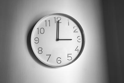 The 3pm Slump Explained: Why Energy Crashes Happen and How to Fix Them